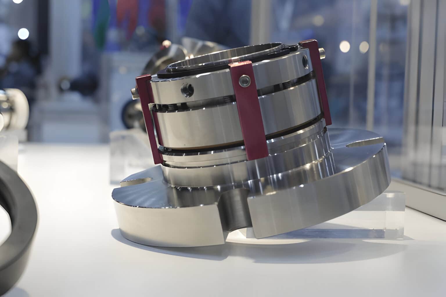 What Is the Difference Between Back-to-Back and Face-to-Face Seals